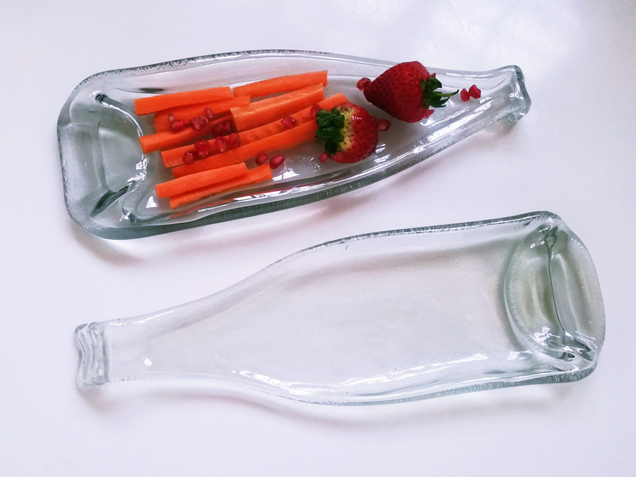 Lilly Loompa – Clear Glass Platters – Made In Paarl